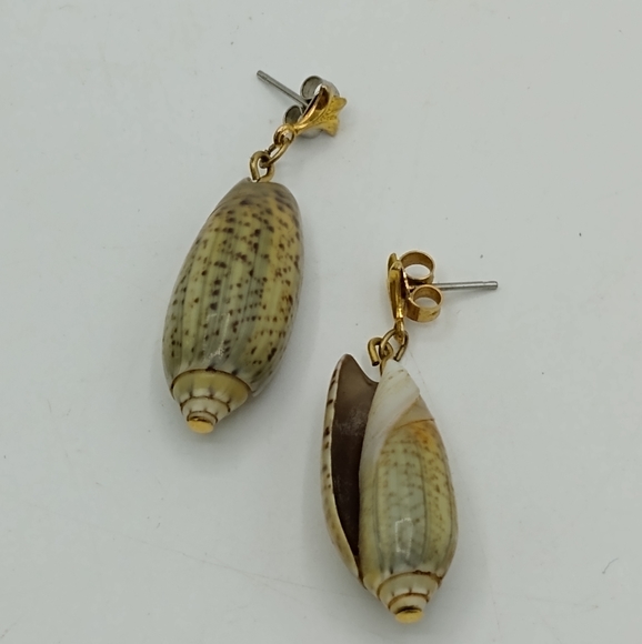 Vintage | Jewelry | Seashell Olive Shell Gold Tone Dangle Drop Post ...